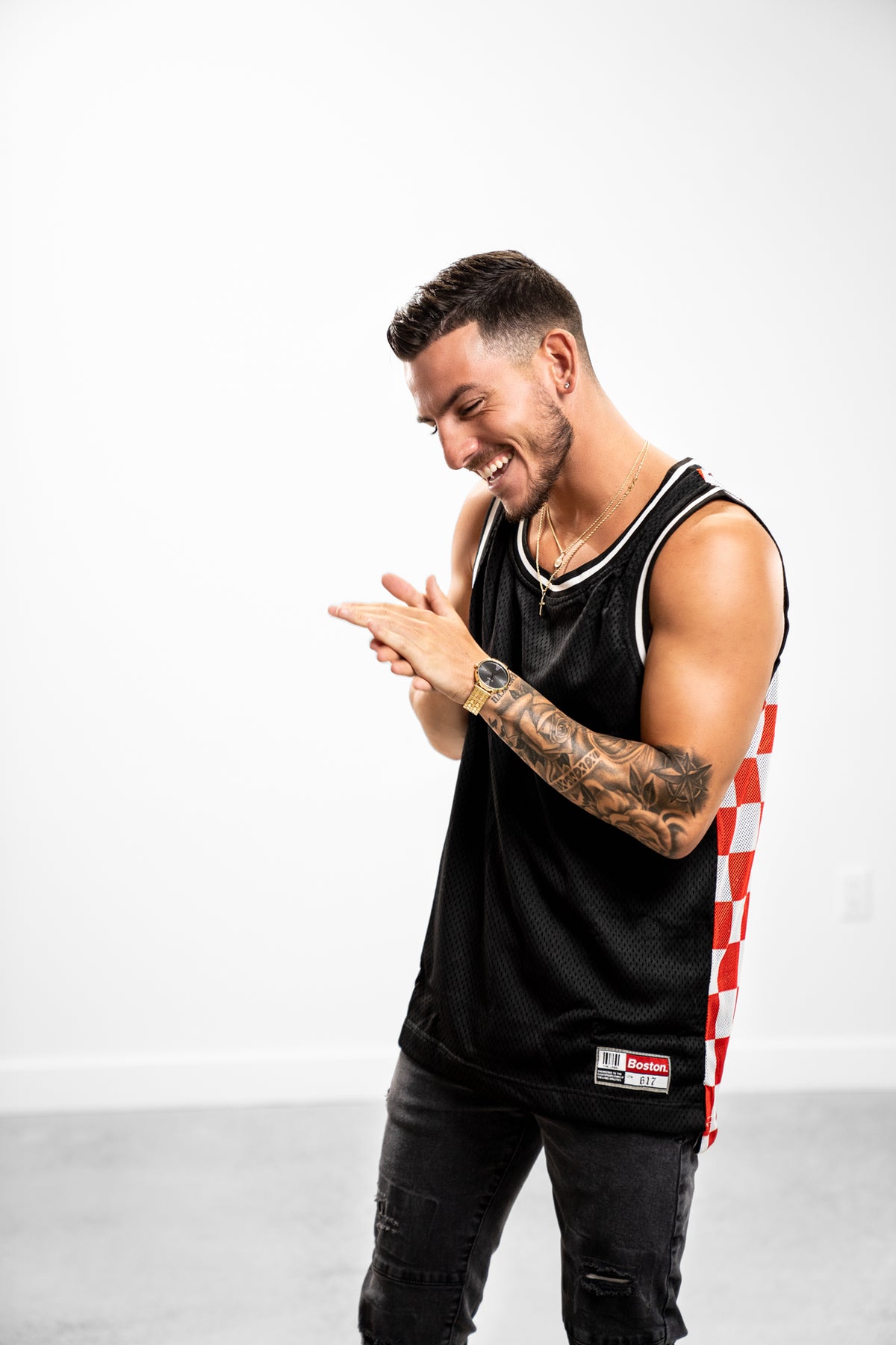 JERSEYS & TANKS | THE LABEL LTD